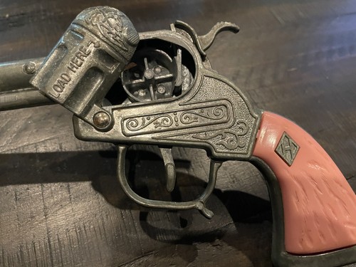 Vintage Halco Hubley Pink Cap Gun & Holster Grip Cowgirl Pistol Six ...