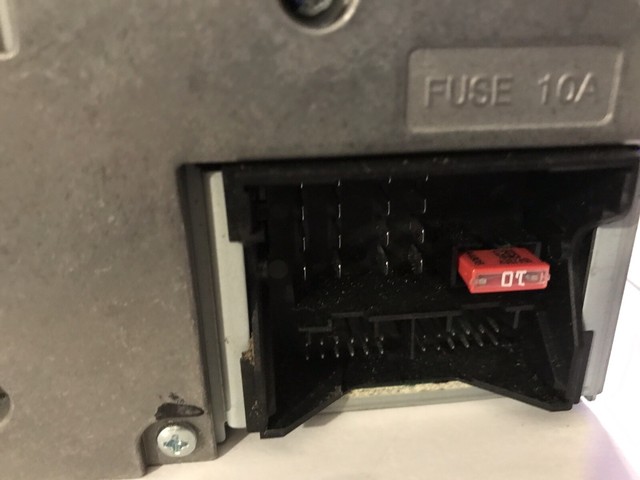 Volkswagen VW Jetta PASSAT Golf Tiguan Premium 7 Radio 6 CD Changer Mp3 ...