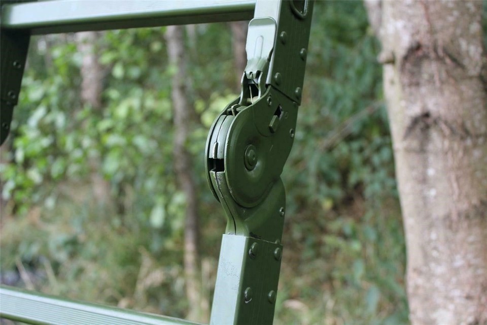 Folding High Seat Deer Stalking Shooting Portable High Seat Hunting ...
