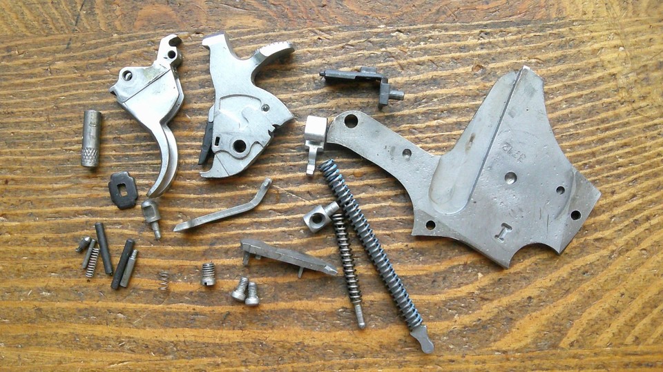 Taurus 66 Revolver Parts 357 Magnum Stainless Hammer Trigger Sideplate ...