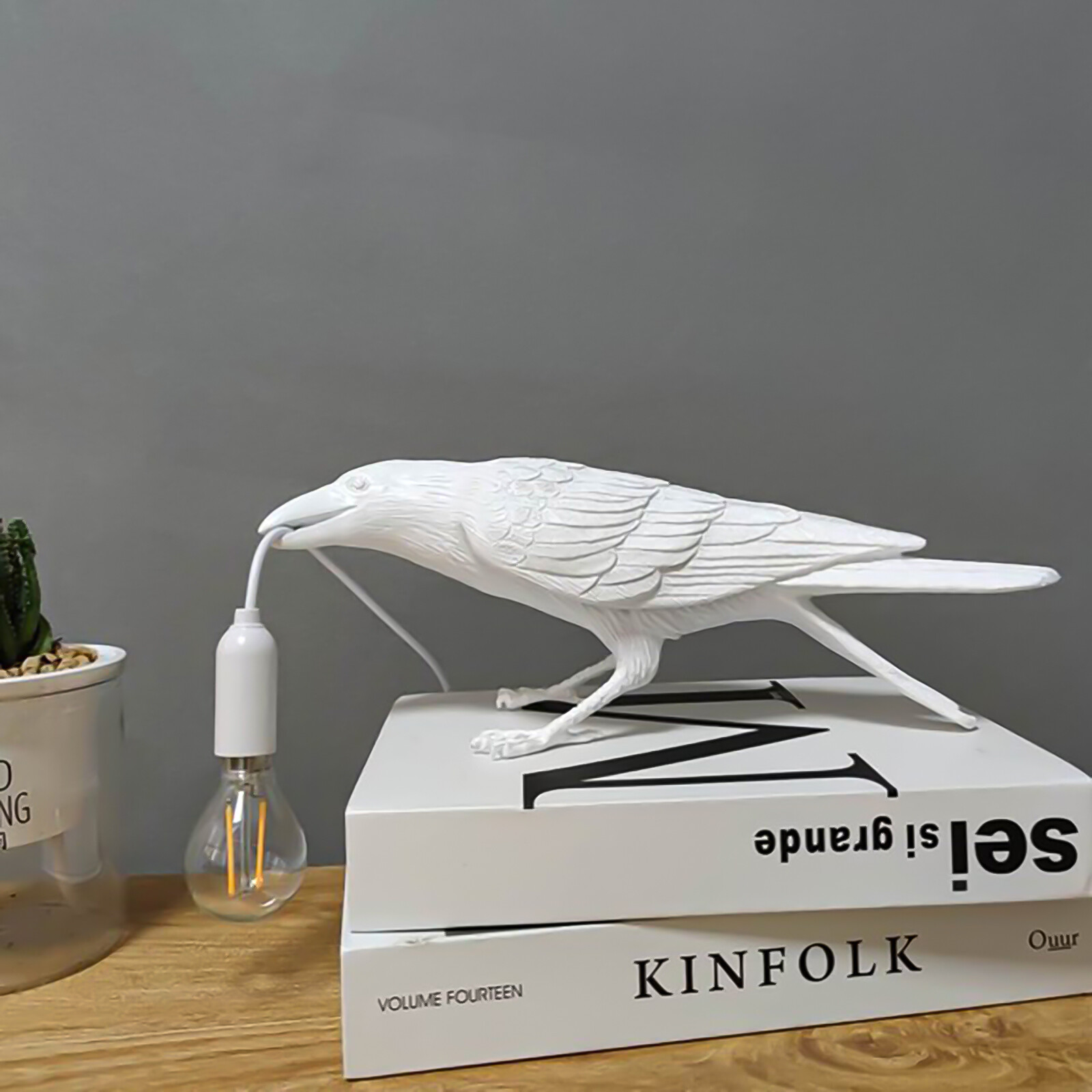 Resin Bird Desk Lamp Bedroom Raven Table Lamp Light Art Deco with 110V ...