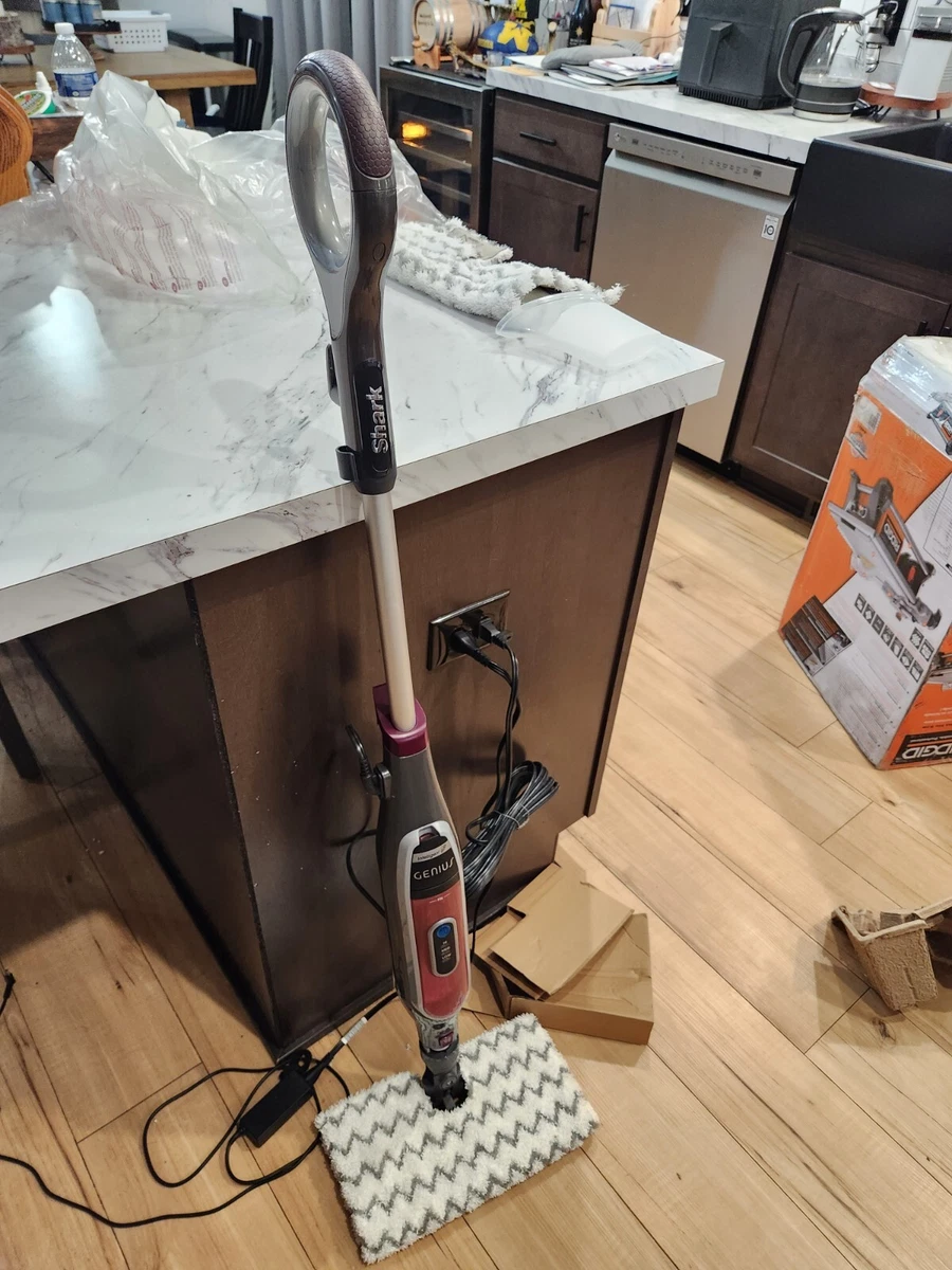 Shark Genius Steam Pocket Mop On Laminate Floors | Floor Roma