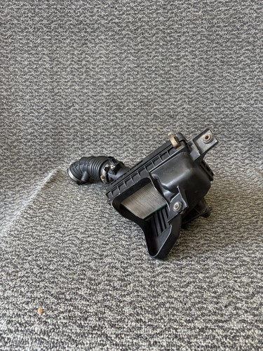 2014-2018 Infiniti Q50 AIR CLEANER / AIR INTAKE BOX Left Driver 3.5L ...