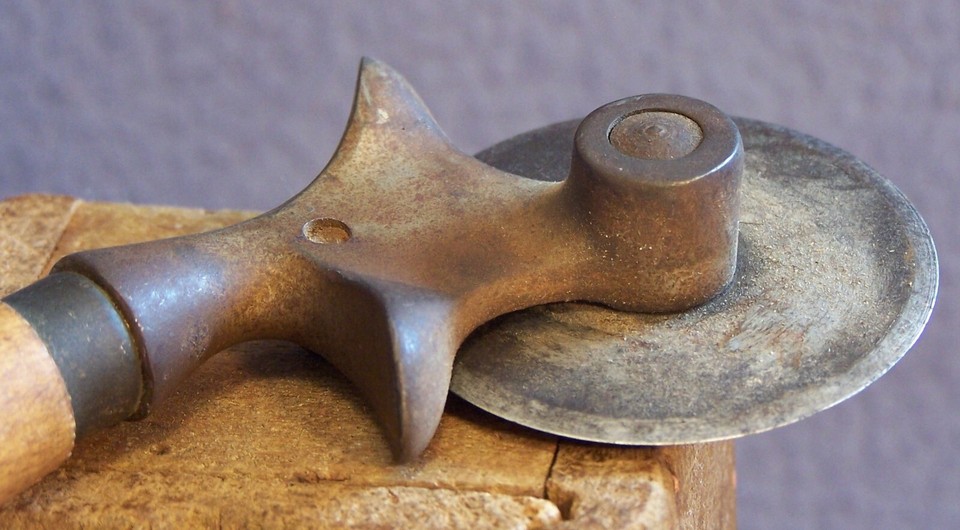 vintage Paper Hangers' Casing Knife Base knife wheel casing wheel ...