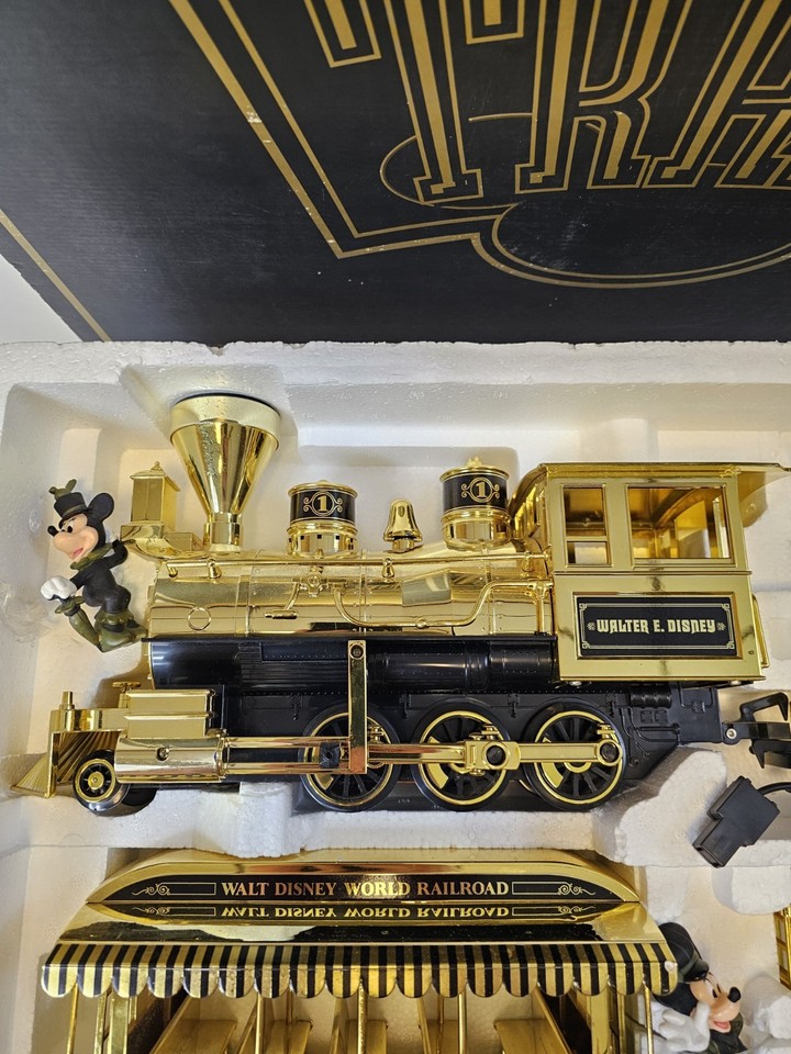 WDW Walter E Disney Golden Edition G Scale Railroad Train Set - LE #216 ...