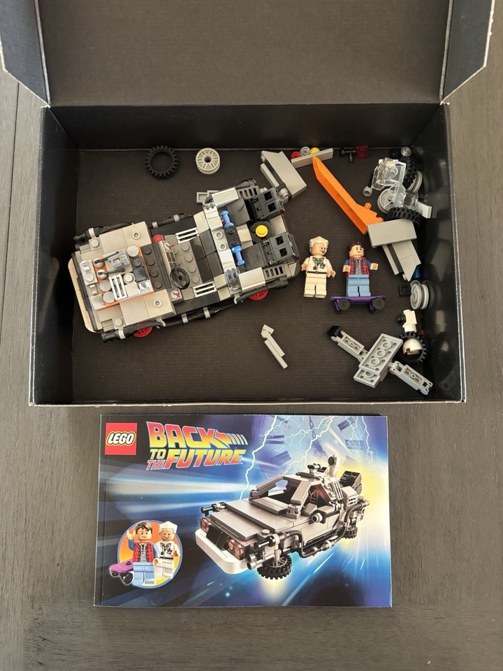 LEGO Back to The Future Delorean Time Machine 21103 With Instructions ...
