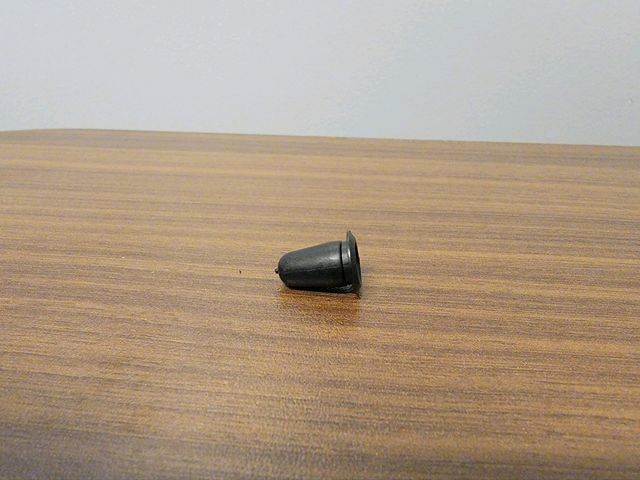 Land Rover LR002229 Genuine OEM Pillar Molding Grommet for sale online ...