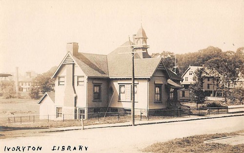 IVORYTON, CT, PUBLIC LIBRARY & SURROUNDING BUILDINGS, REAL PHOTO PC c ...
