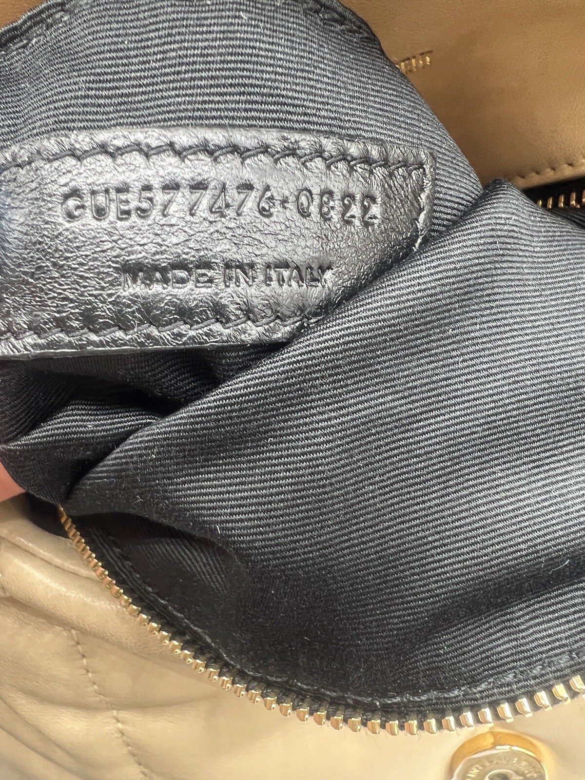 Stunning! YSL Yves Saint Laurent Small Lou Puffer Bag, NWT 577476 Beige ...