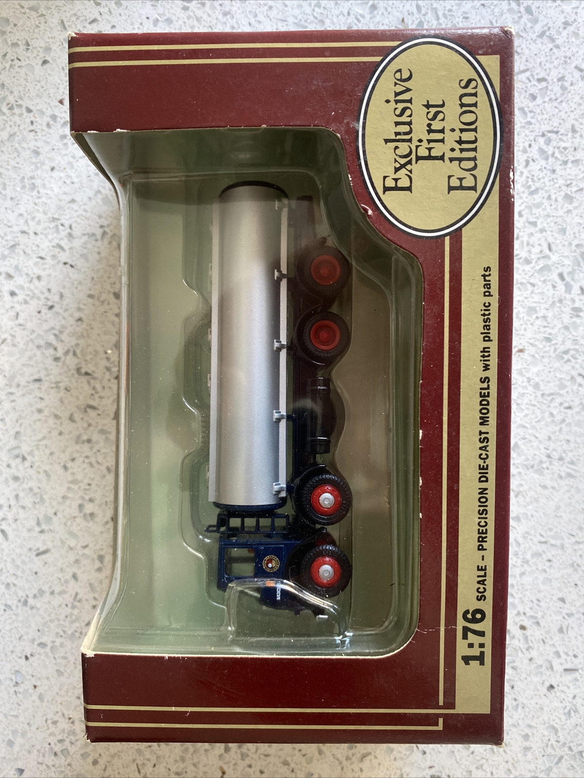 EFE 13501 Atkinson 4 Axle Oval Tanker Lorry Pickfords 1:76 scale | eBay