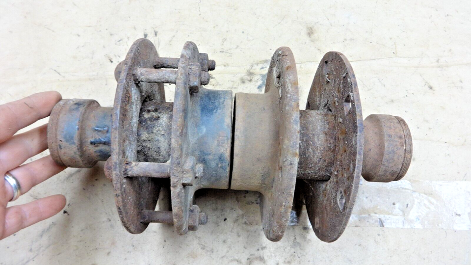 1915-1927 Ford Model T Front Hubs for Wood Spoke Wheel Original pair ...