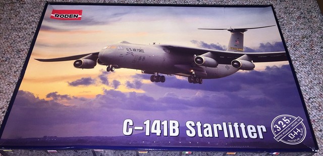 RODEN 325 - Lockheed C-141b Starlifter 1/144 Scale Model Airplane Kit ...