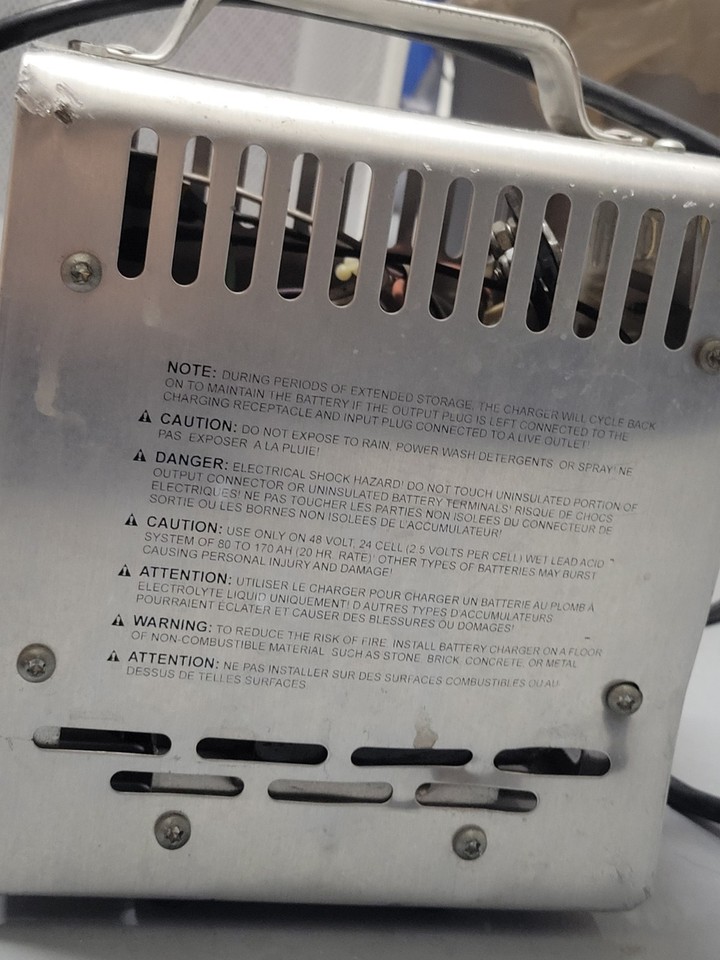 Club Car Power Drive 3 Model 26580 48 volt 13A Battery Charger USA ...