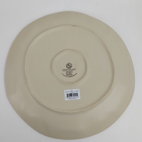 4 Spectrum Designz Barney Bee Repeat Dinner Plates Farmhouse Country ...