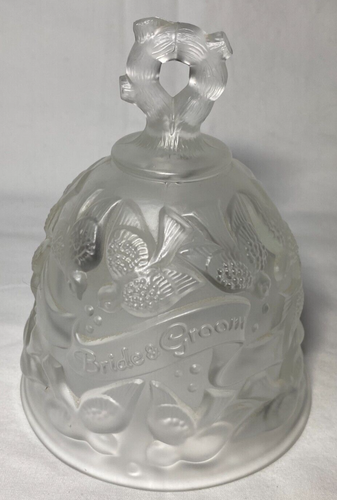 Vintage Fenton Glass Bride And Groom Bell 1980's With Authentic Fenton ...