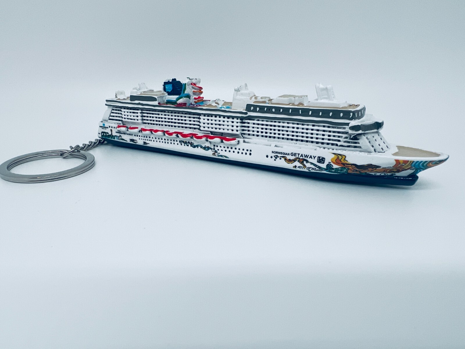 NEW Norwegian GETAWAY Cruise Ship Replica Model Keychain Ornament/ NCL ...