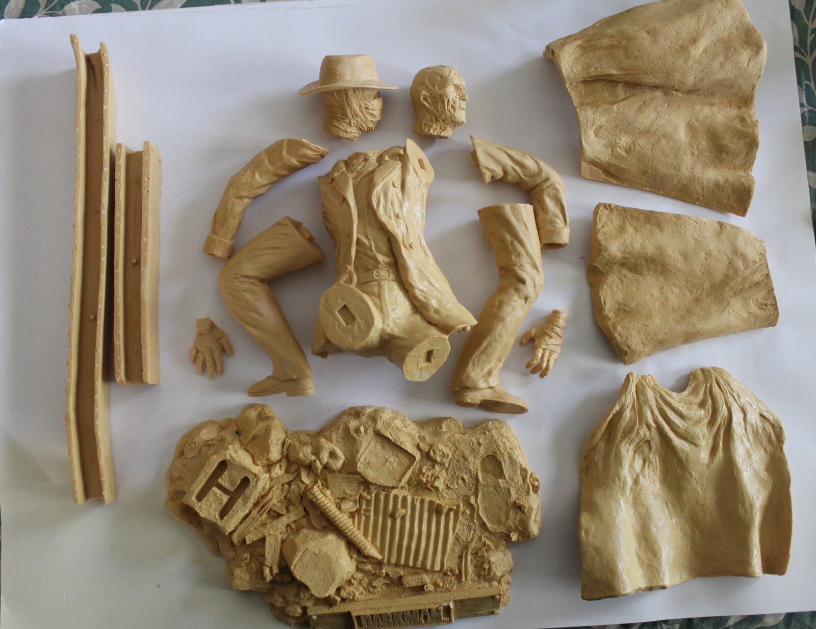 Darkman Model Kit by Classic Plastic/RARE/OOP/READ | eBay