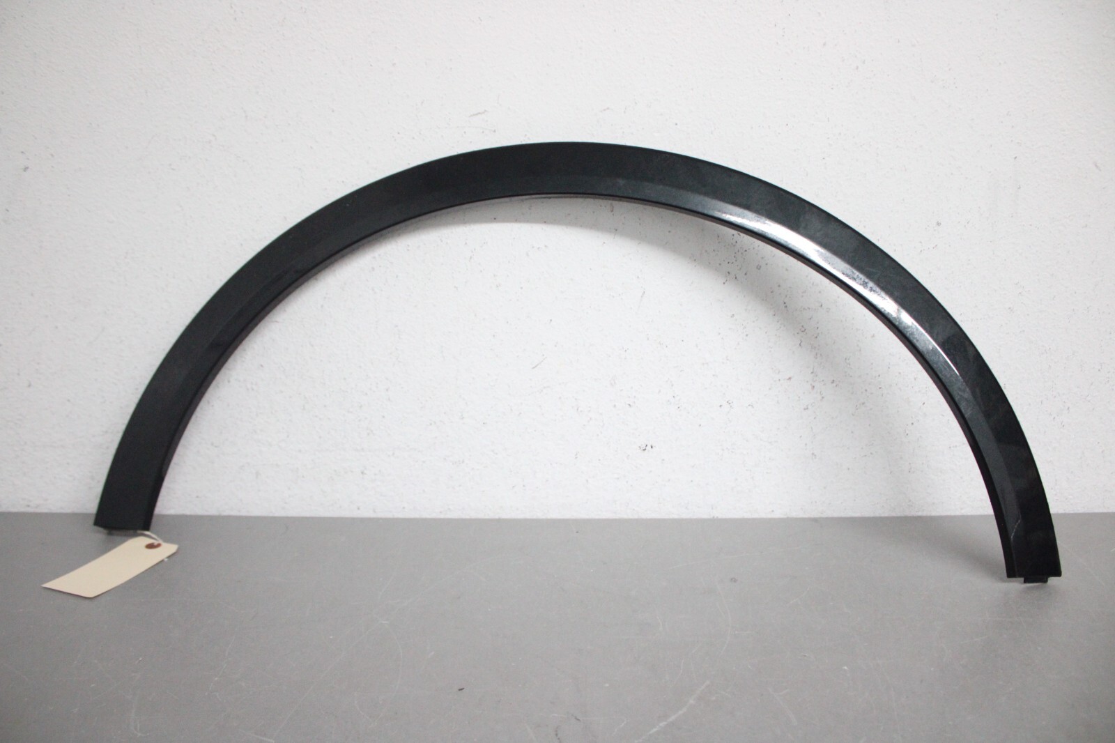 2017 2023 CADILLAC XT5 RIGHT SIDE REAR QUARTER FLARE MOLDING | eBay