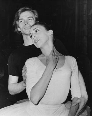 ballet dancers Rudolf Nureyev & Annette Page following replacem- 1964 ...