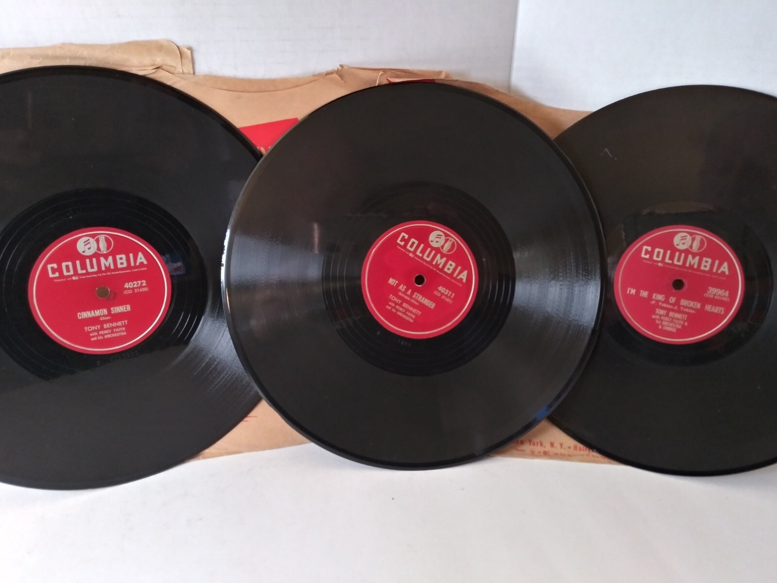 3x78rpm: TONY BENNETT Madonna, King of Broken Hearts, Cinnamon Singer ...