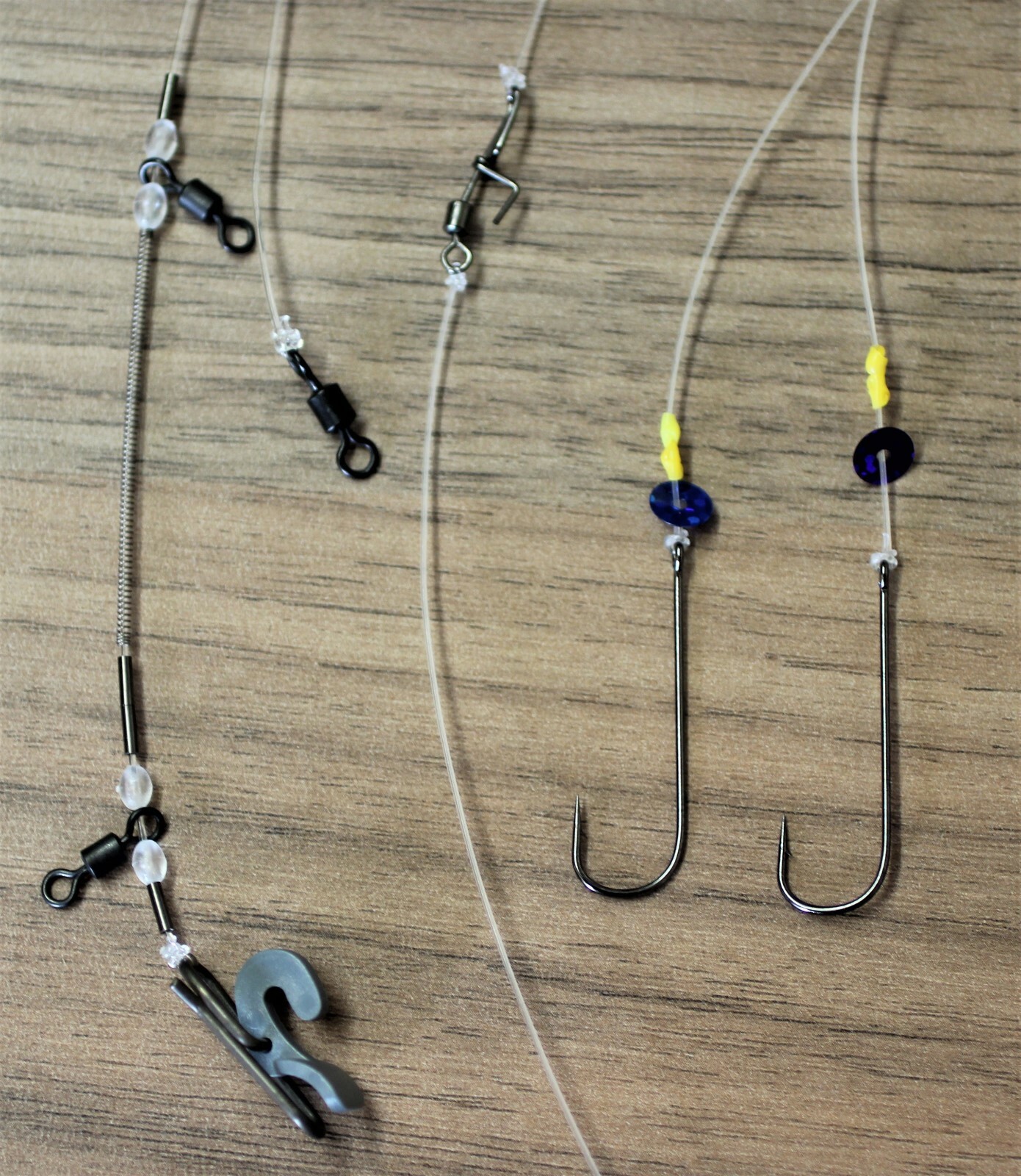 4 x 2 HOOK LOOP IMP & SRT SEA FISHING RIGS 80lb BODY size 1 STINGER ...