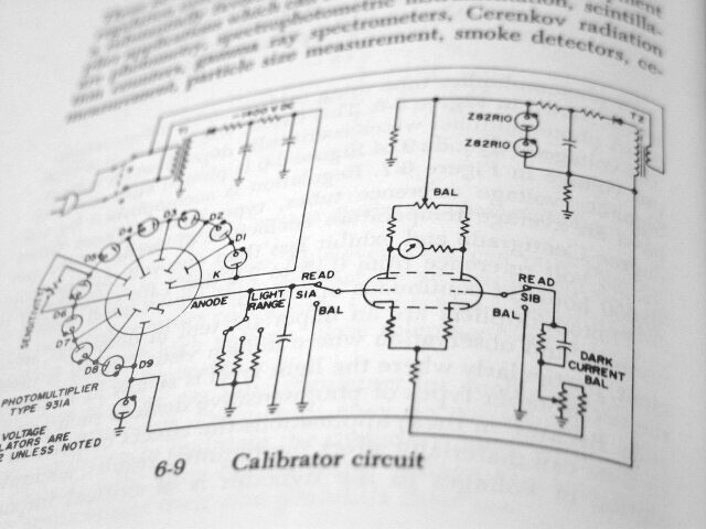 1966 Neon Bulbs / Regulator Tubes - NIXIE Clock NE-32 Dekatron Counter ...
