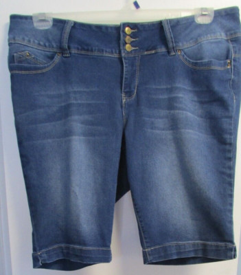 Women's 20W Blue Jeans Denim Shorts 3 Button & Zip By Royalty YMI | eBay