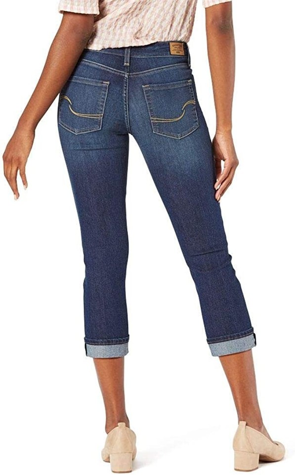 Signature by Levi Strauss Womens Plus-Size Slim Fit Capris, Blue Laguna ...