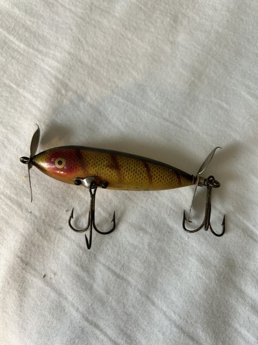 vintage heddon wounded spook Very Old And Kept Inside For Over 50 Years ...