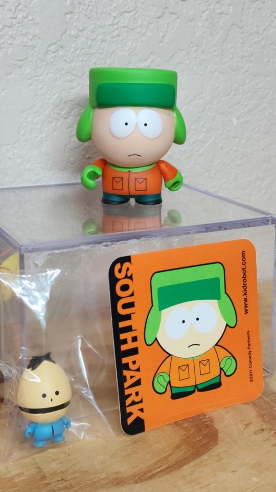 Kidrobot South Park Mini Series 1 - 3" Vinyl Figures Cartman, Kenny ...