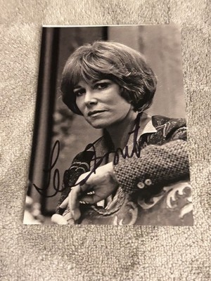 LEE GRANT Signed 4x6 Photo THE OMEN II MOVIE AUTOGRAPH 1B | eBay