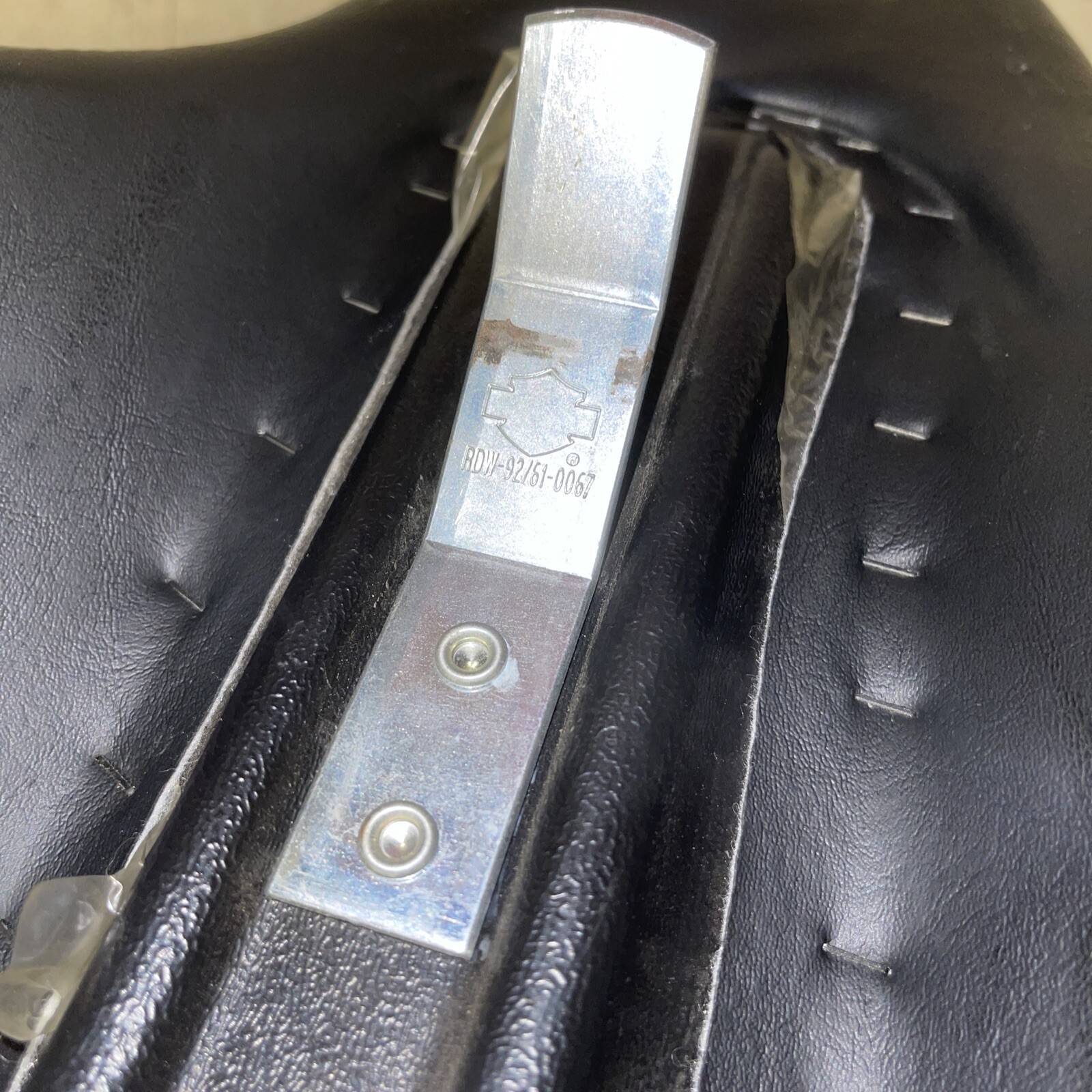 Harley-Davidson Badlander Touring bagger Seat RDW 92/61-0067 2304(231 ...