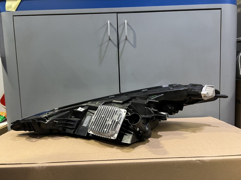 Brand New Passenger Side Headlamp Assembly fo C8 Corevette 85545919 | eBay