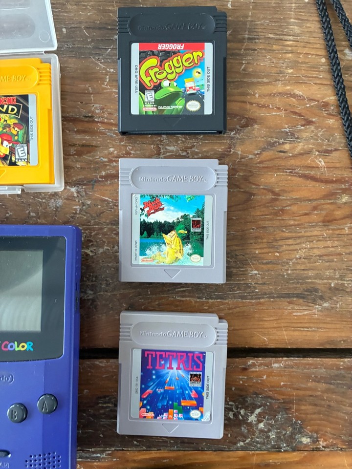 Gameboy Color Lot (3) & 14 Games & Carrying Cases | Pokemon, Donkey ...