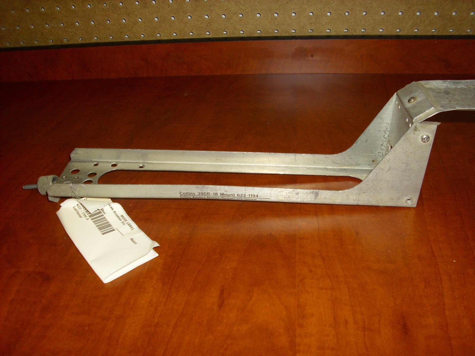 Rockwell Collins Avionics Rack 390R-18 Mount 622-1194 | eBay