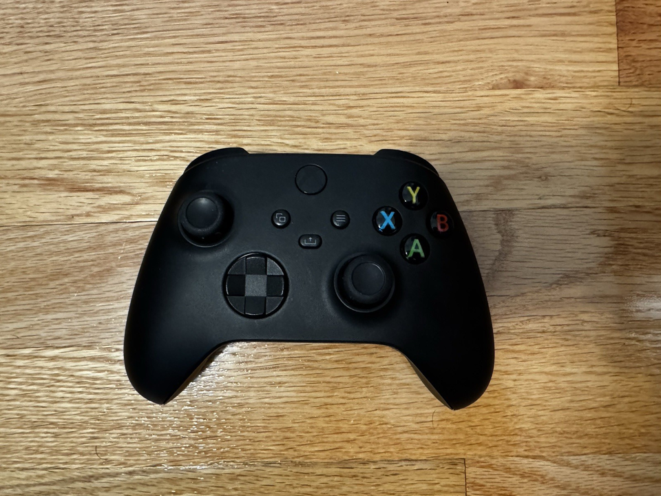 Lot of 4 Broken OEM Xbox Controllers (For Parts or Repair) - Various ...