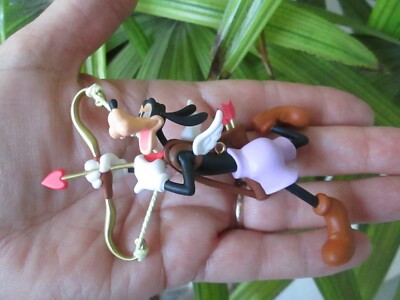 Disney Goofy Playing Cupid Valentine or Christmas Ornament Unique | eBay