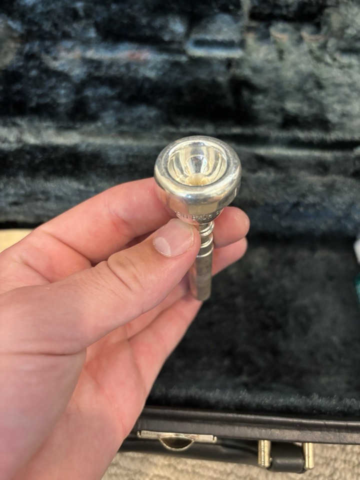 Yamaha Custom Xeno Trumpet (YTR-8335s) With Original Case, Mouthpiece ...