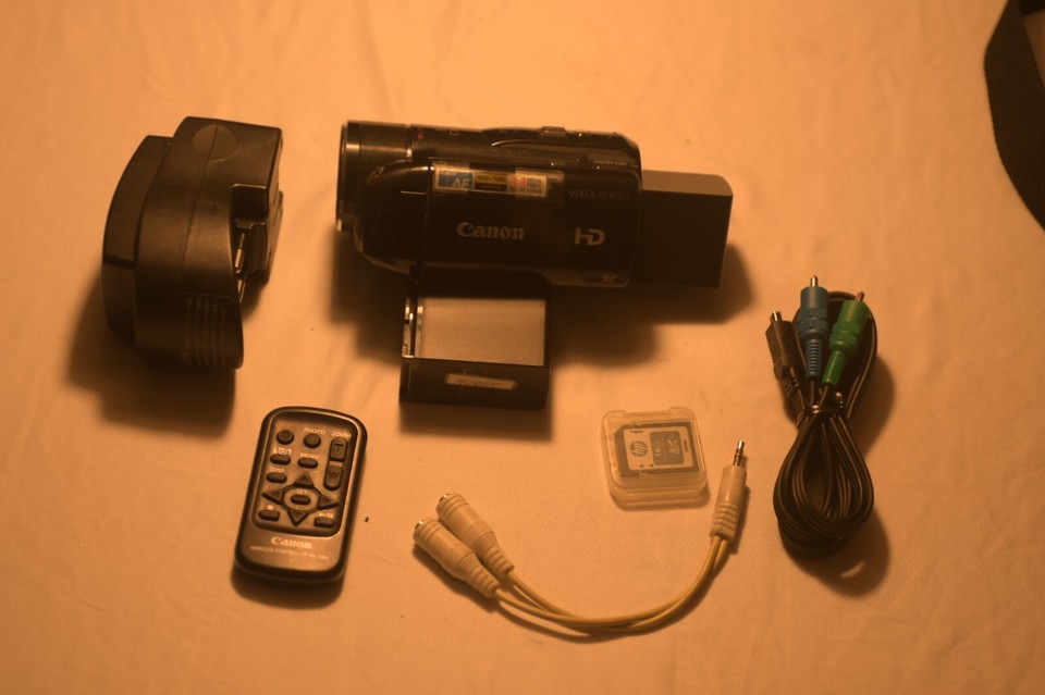 Canon VIXIA HF M301 HD Digital Video Camcorder, & Accessories | eBay