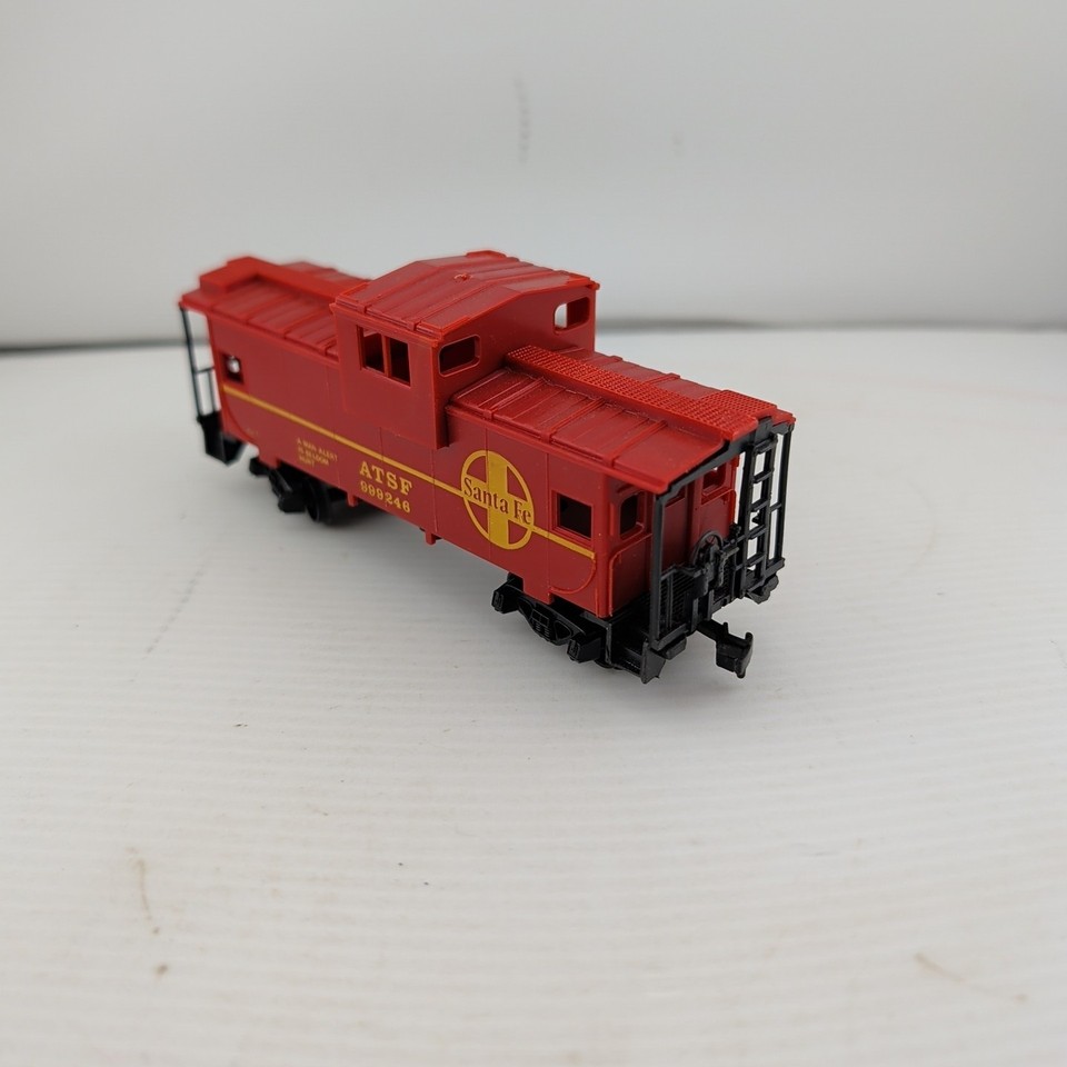 Model Power 9123 Ho Scale Train Car Caboose Santa Fe In Original Box | eBay