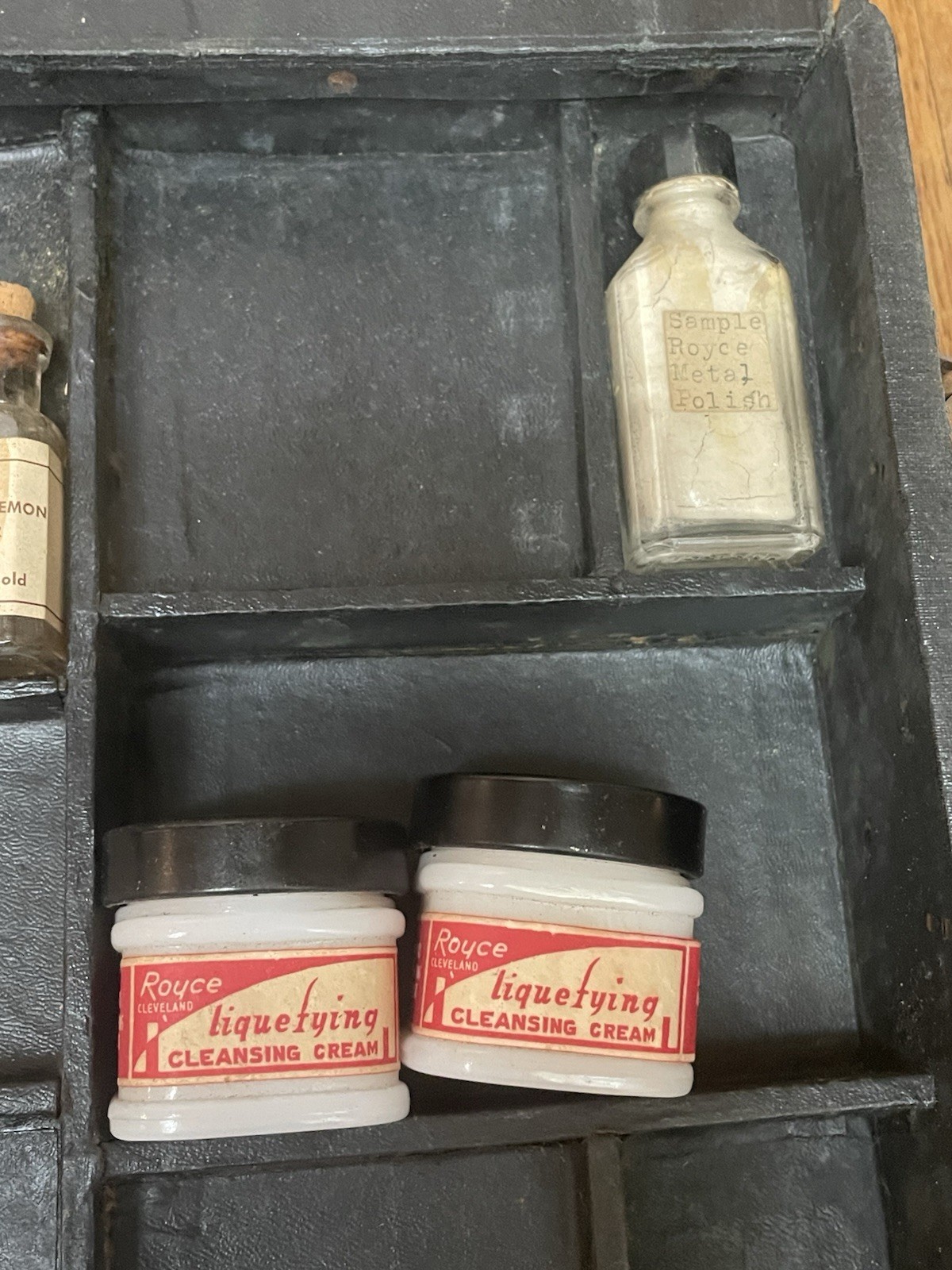 Vintage Abner Royce Company Cleveland Salesman Sample Kit With Bottle ...