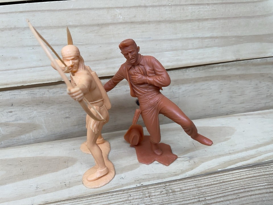 2 Vintage Louis Marx Figures 6" Cowboys & Indians Plastic Action War ...
