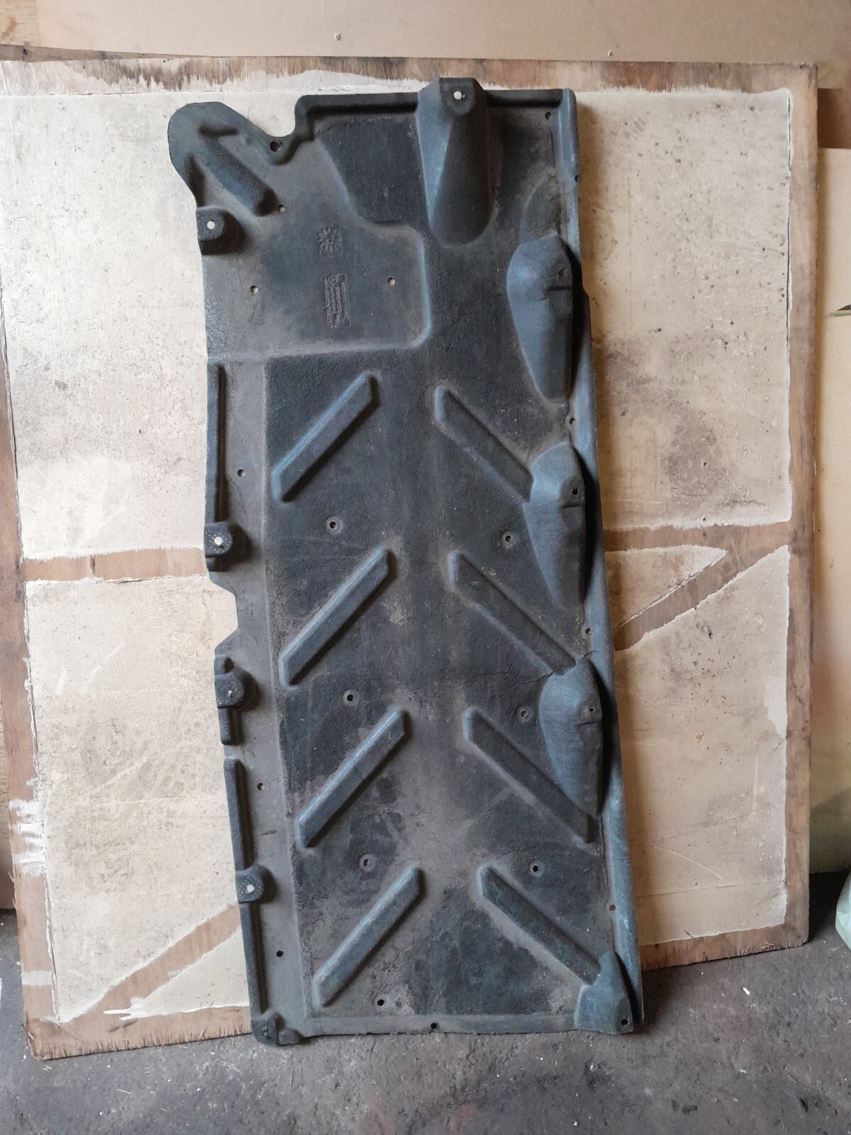 12-18 MERCEDES BENZ A-CLASS W176 GENUINE RIGHT SIDE UNDERTRAY ...