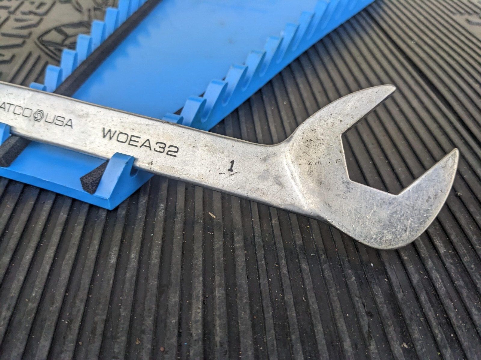 #bc103 Matco Tools USA 1" 4-Way Angle Wrench WOEA32 | eBay