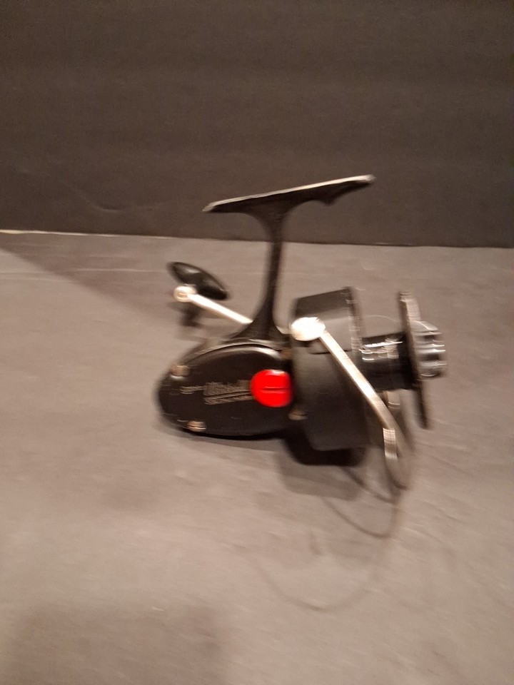 MITCHELL GARCIA 302 Salt Water Spinning Fishing Reel - Made in France ...