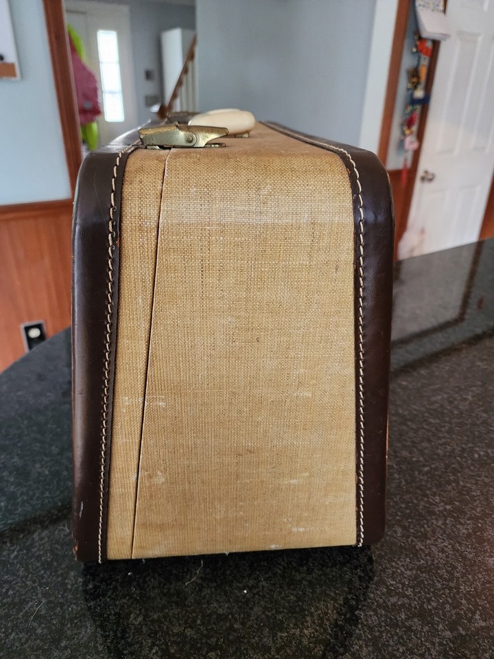 VTG Tan Singer 301A Sewing Machine Long Bed in Excellent Shape Original ...