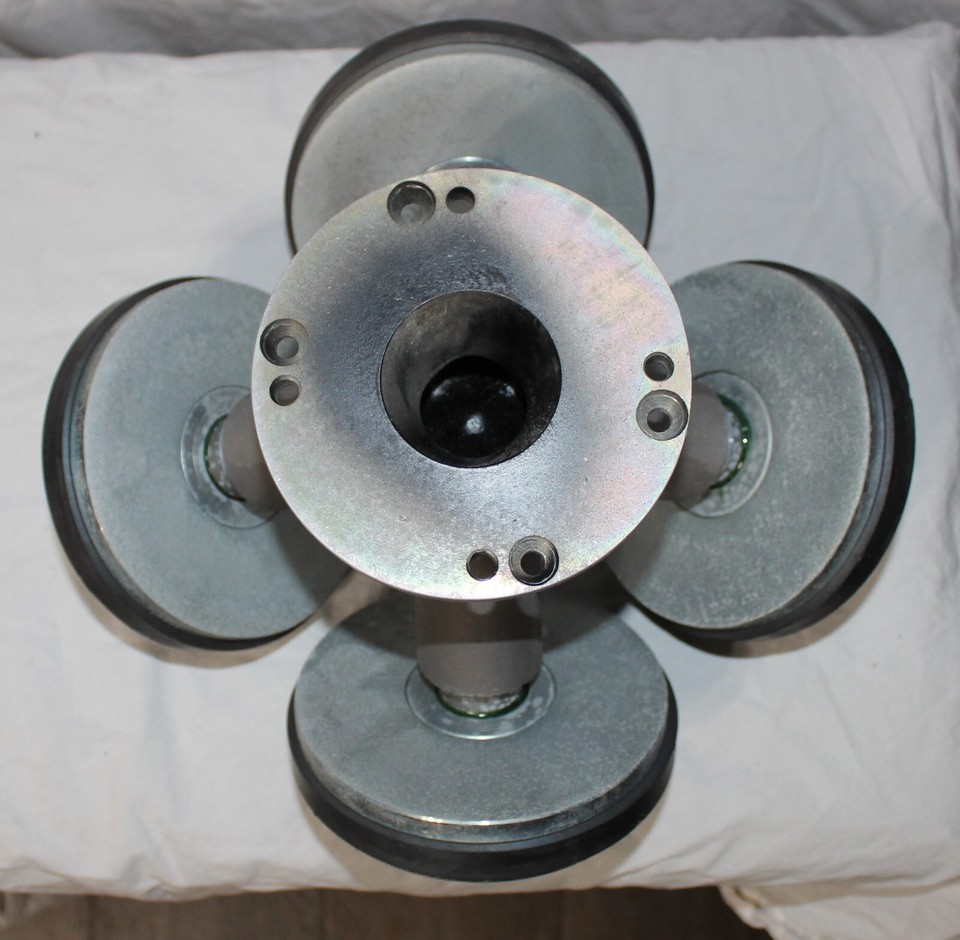 4 Peavey 22A + Compression Drivers coupled CH5 Horn by 4-driver ...