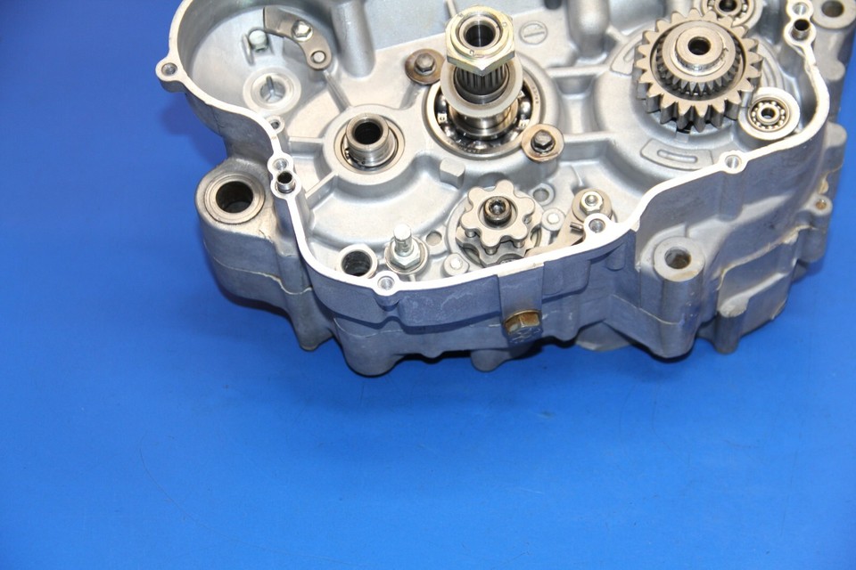 2000 00-01 KX250 Engine Bottom End Cases Crank Shaft Transmission ...