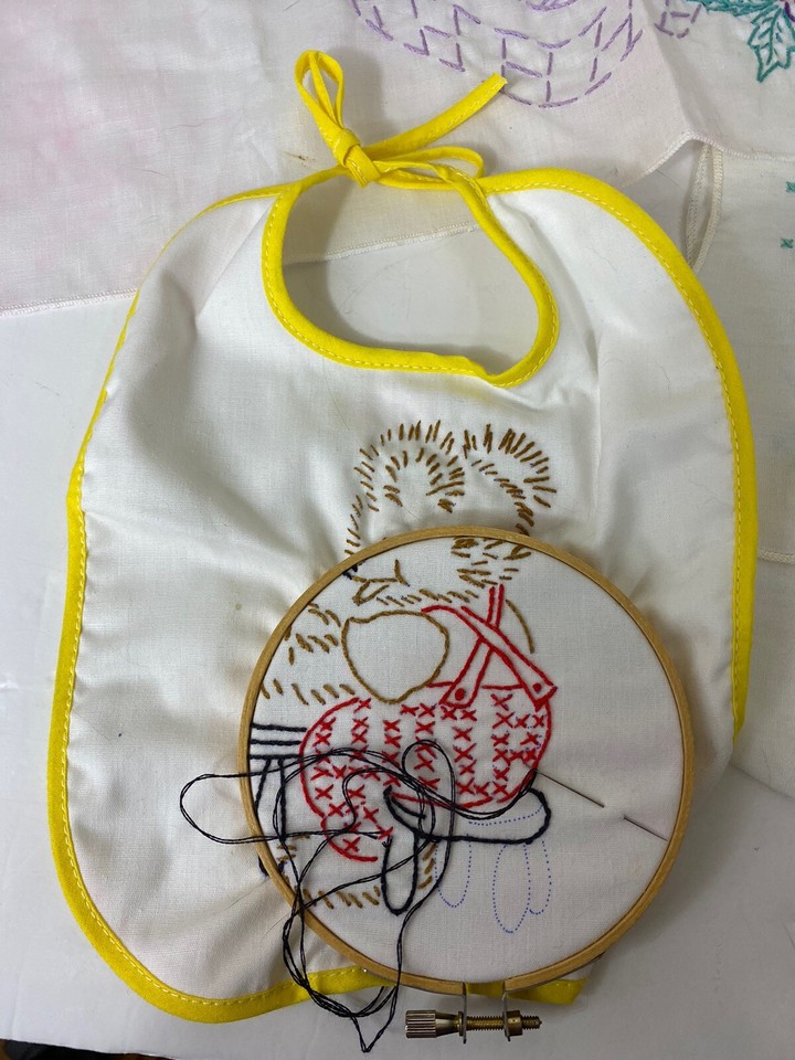 Vtg 70s Unfinished Embroidery Linen Projects, Mixed Lot Junk Journal ...