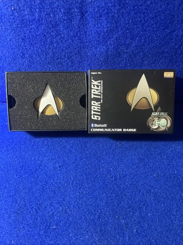 OFFICIAL STAR TREK THE NEXT GENERATION BLUETOOTH COMMUNICATOR BADGE ...
